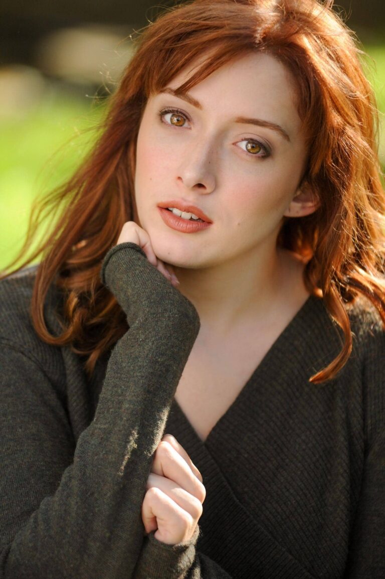 GET TO KNOW RISING STAR ACTRESS AND MODEL KAYLA CAULFIELD! | Celebz ...