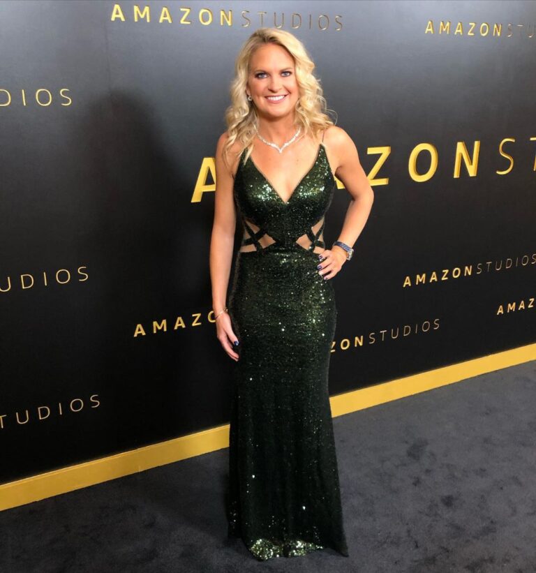 EXCLUSIVE: GET TO KNOW HAILEY WINSLOW- AMERICAN ACTRESS, FOX LA ...